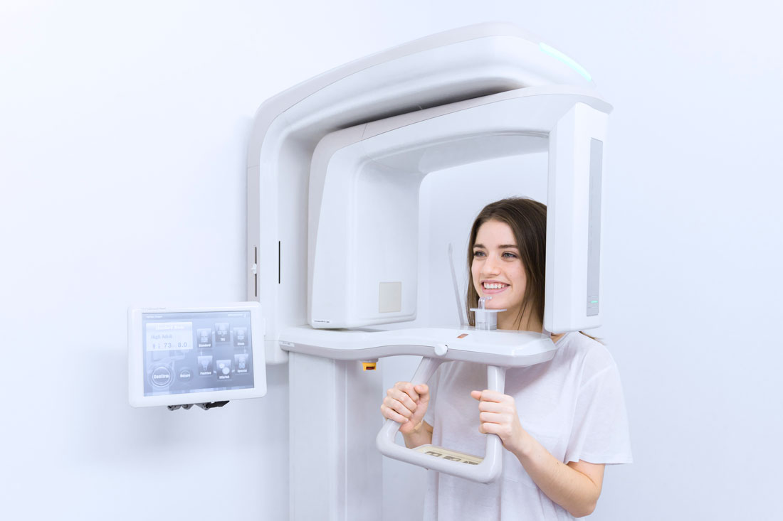 The Importance of 3D CT-Scan for Dental Implant Surgery.